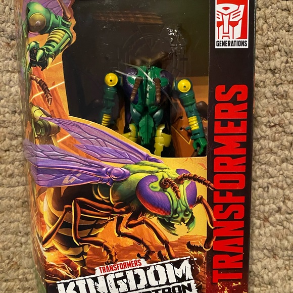 Hasbro | Toys | New Waspinator Transformers War For Cybertron Trilogy ...